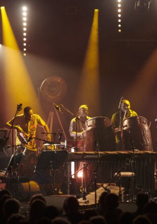 HEMU Jazz Orchestra & Ayekoo Drummers of Ghana